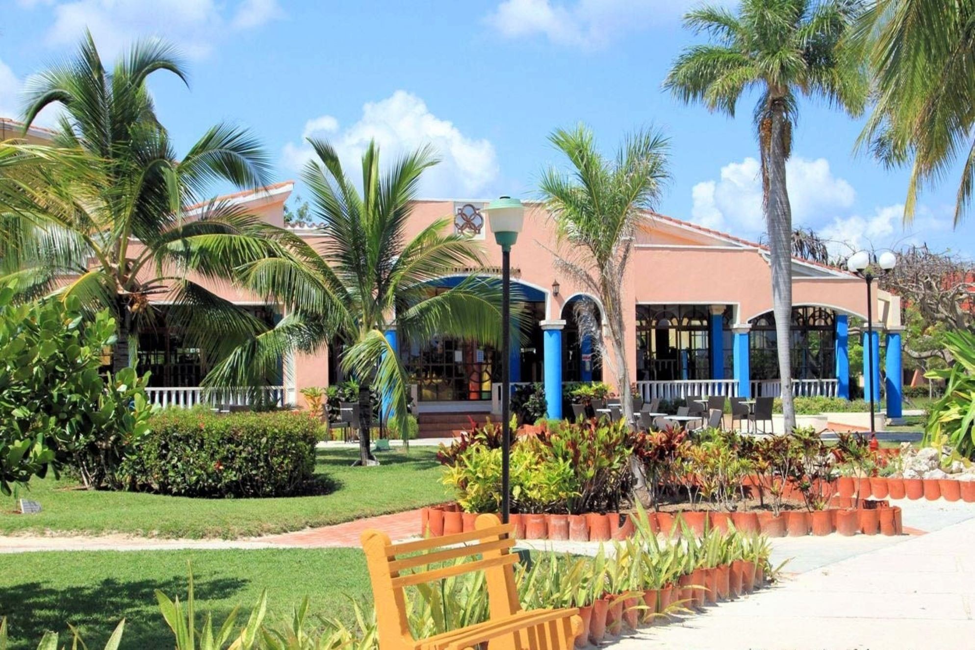 Tailor-made tours, packages, hotels, cars Brisas Guardalavaca - Double