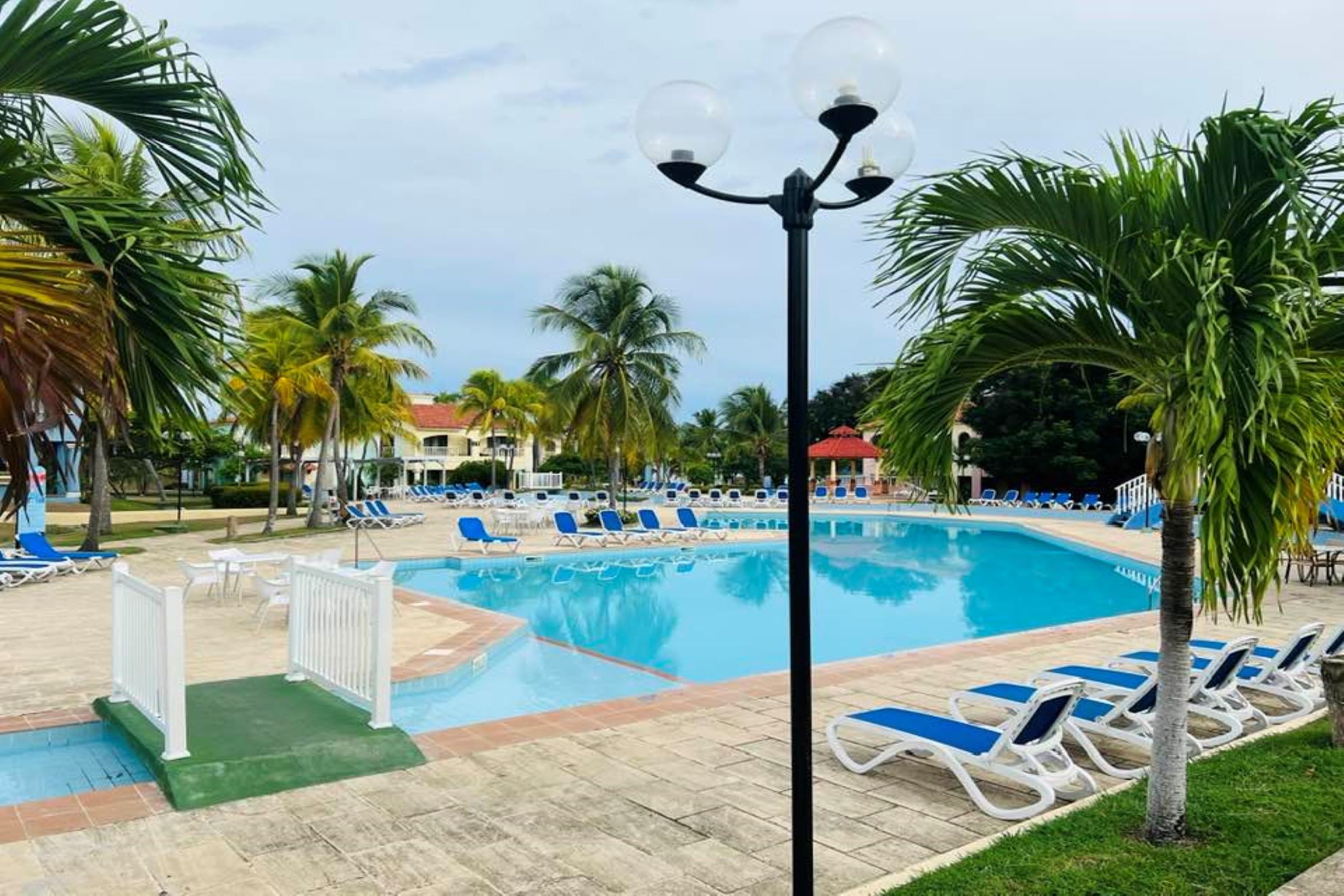 Tailor-made tours, packages, hotels, cars Brisas Guardalavaca - Double