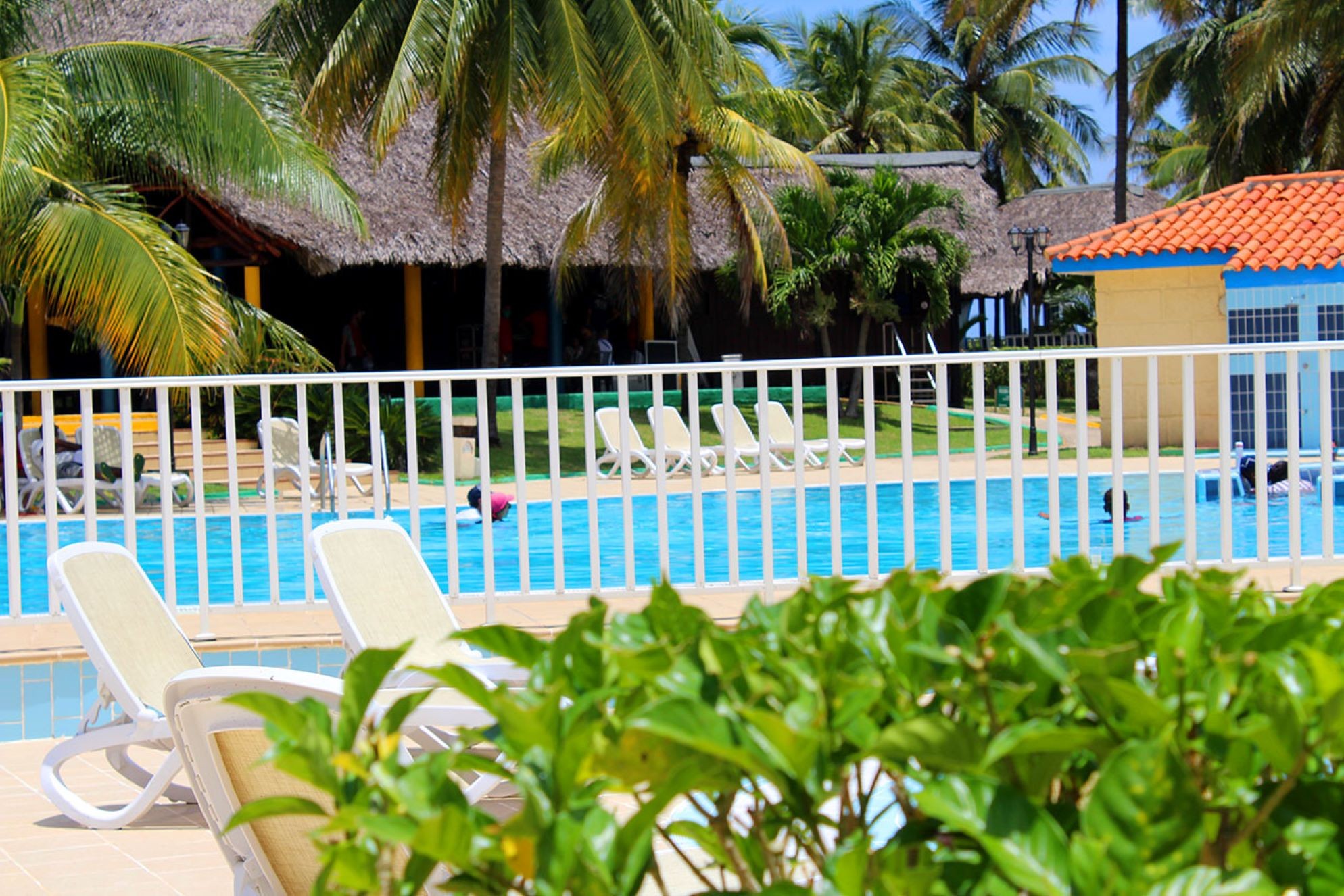 Tailor-made tours, packages, hotels, cars Club Kawama - Double