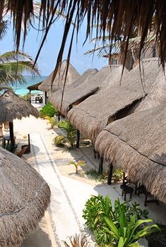 Tailor-made tours, packages, hotels, cars Punta Piedra - Triple